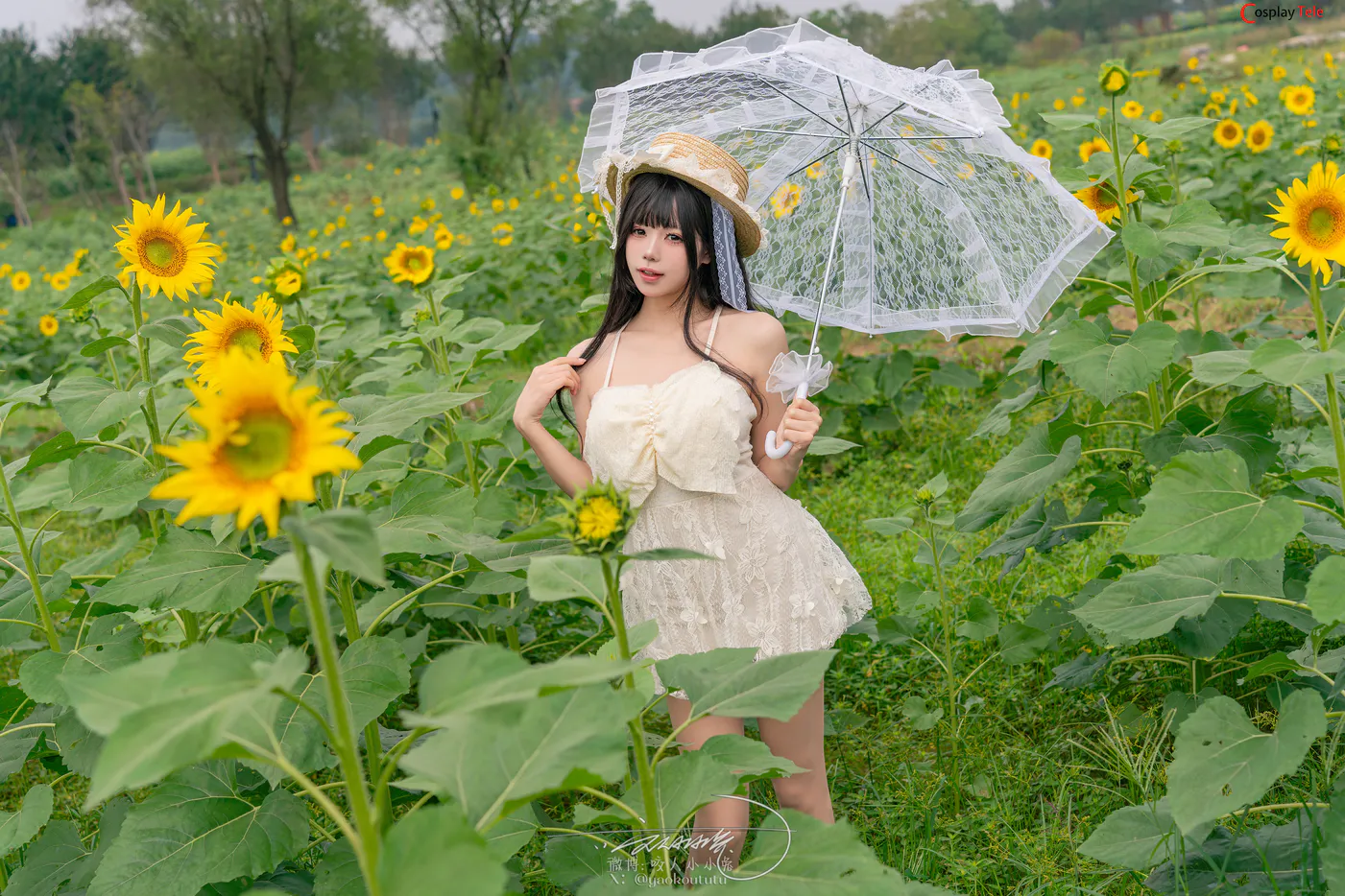咬一口兔娘ovo (Yaokoututu) – Summer Aoi “74 photos and 1 video” | NekoCosplay